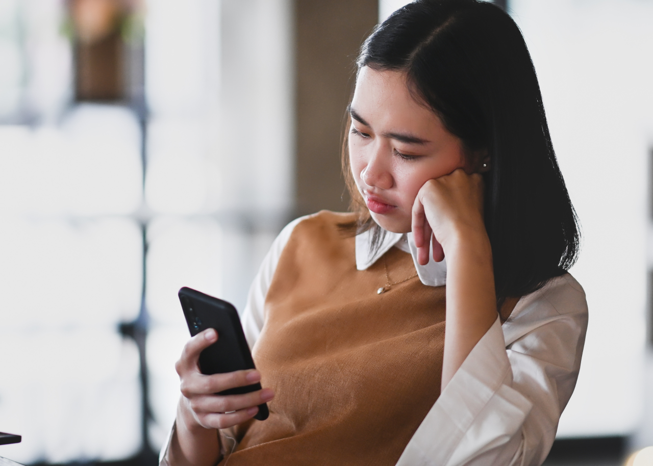 How to Avoid Tech Neck | Well Balanced Chiropractic